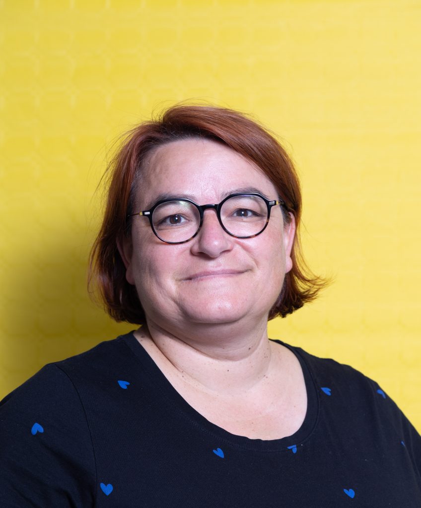 Isabelle PERRIN - LA RUCHE